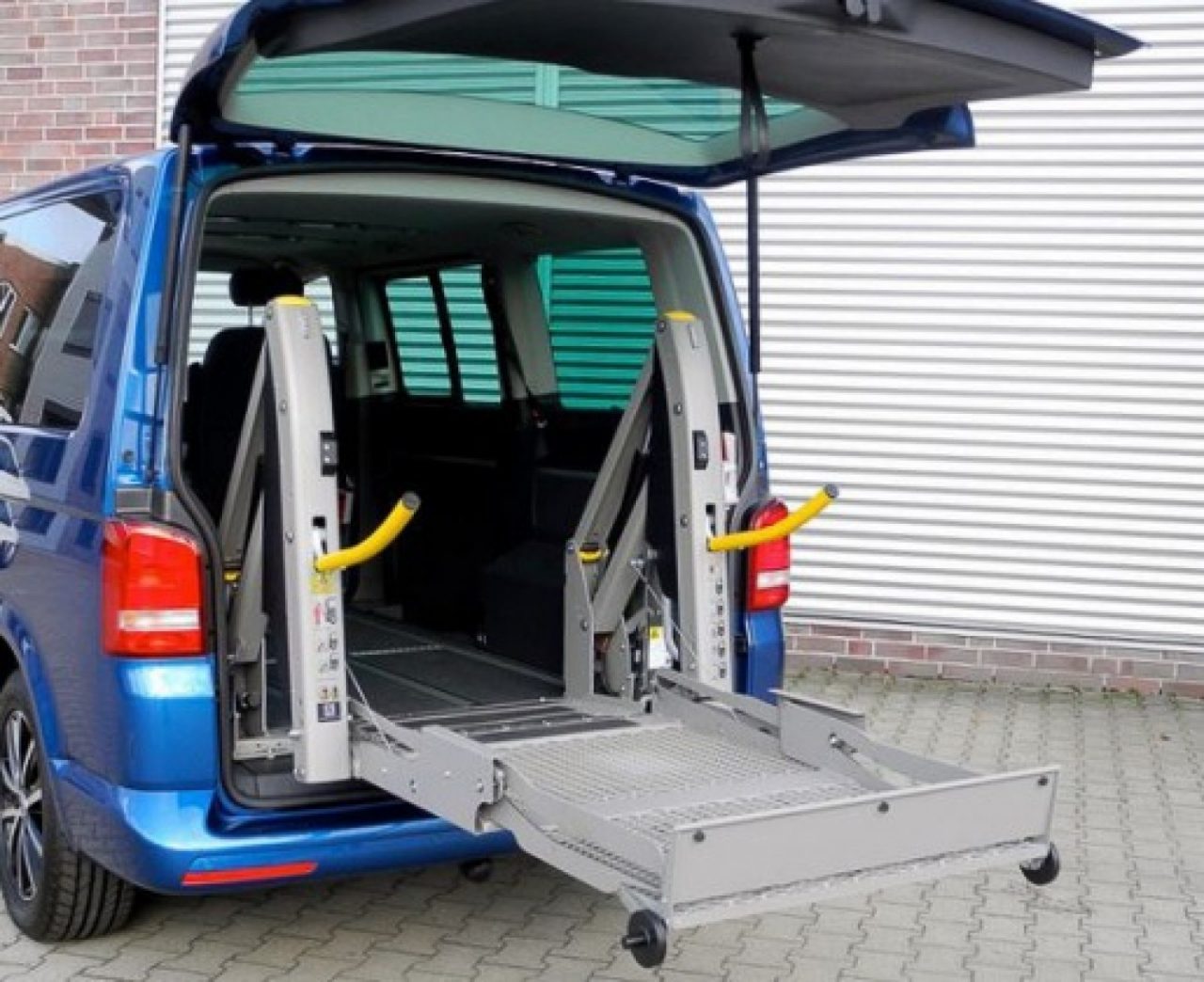 Fahrhilfen & Behindertengerechte Umbauten | Rollstuhlumbau | Übersicht